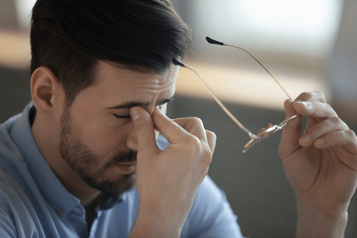what causes blurred vision: Symptoms Checklist